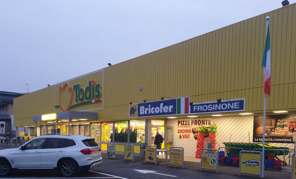 Bricofer running a shop-in-shop in ... - diyinternational