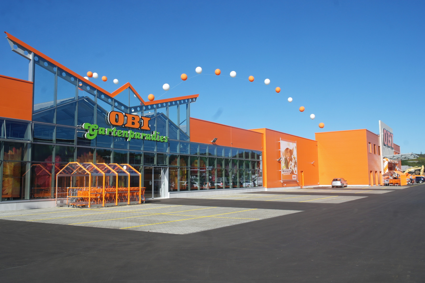 First Obi standalone in Switzerland - diyinternational