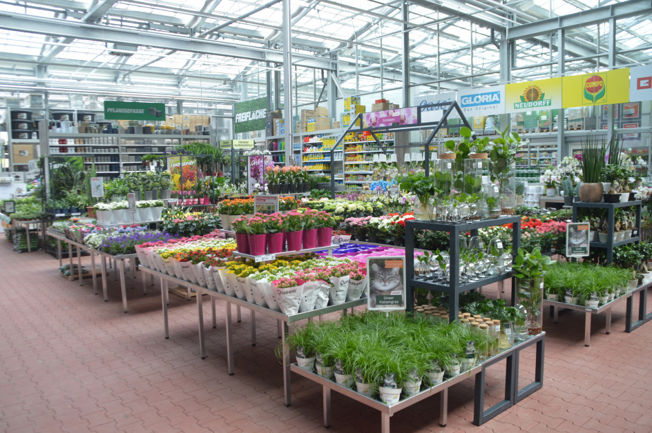 Top 15 in German garden retailing i... - diyinternational