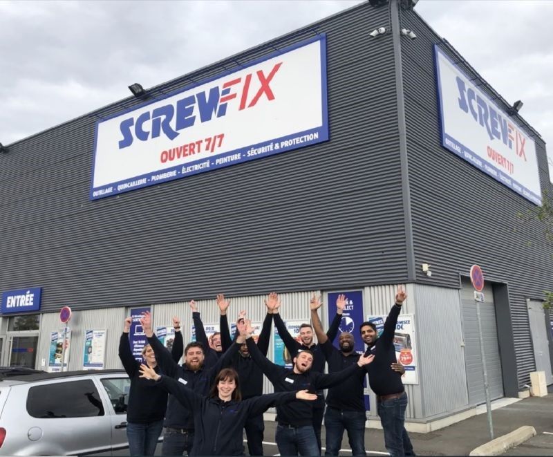 Screwfix opens first branch in Fran... - diyinternational