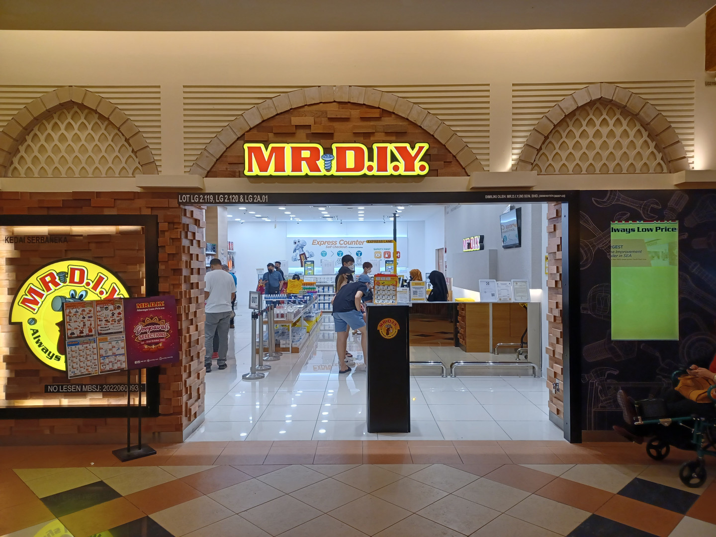 Mr DIY to open soon in Poland - diyinternational