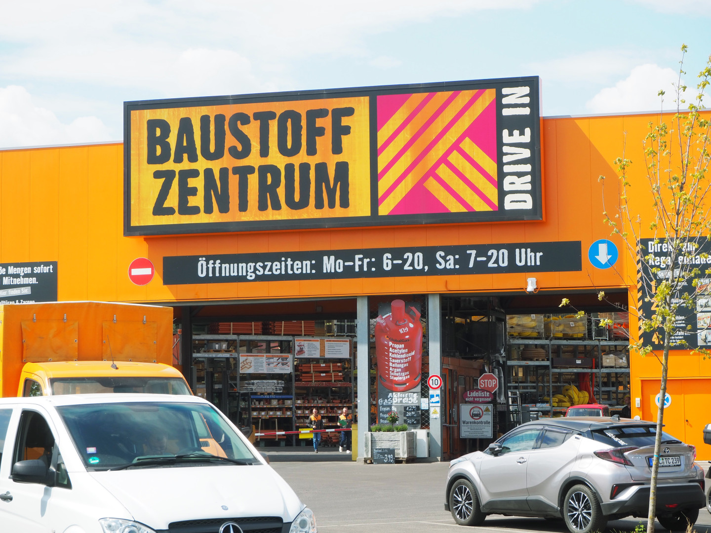 Berlin DIY store air - diyinternational