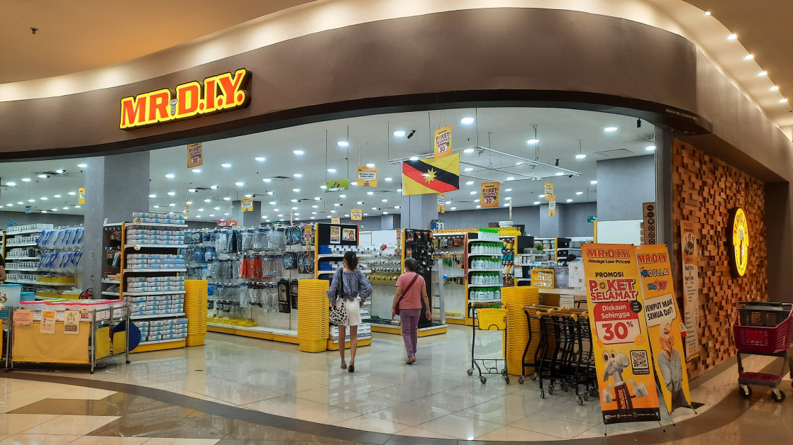 Mr. DIY building team to launch AI-... - diyinternational