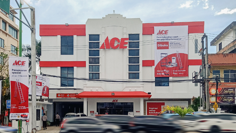 Ace Hardware’s explosive exit from ... - diyinternational