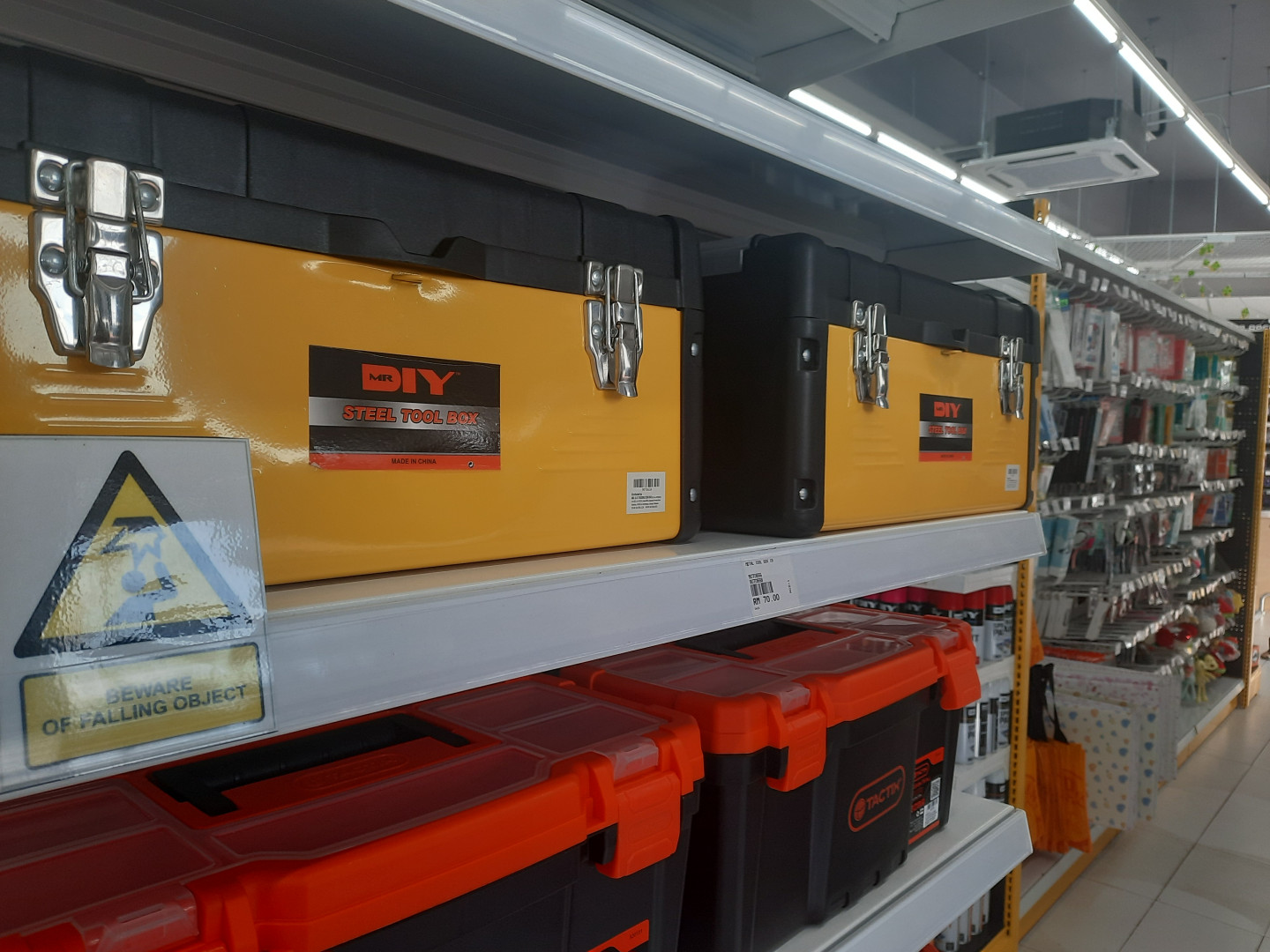 New stores buoy Mr. DIY’s sales in ... - diyinternational