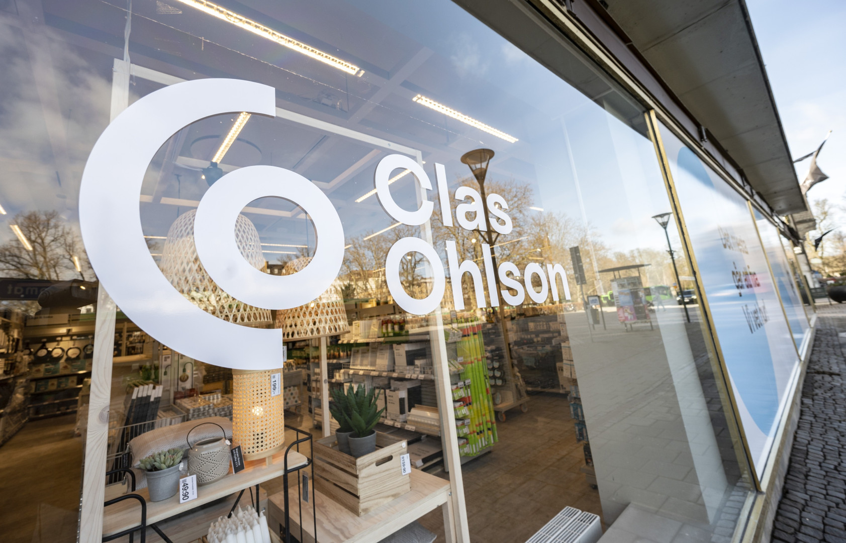 Clas Ohlson now sells Starlink hard... - diyinternational