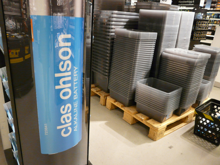 Clas Ohlson reports minus of 6 per ... - diyinternational